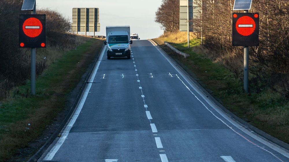 UK s First Wrong way Driving Alert System Deployed Traffic Technology UK s First Wrong way Driving Alert System Deployed Traffic Technology